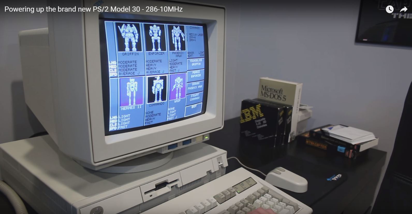 Oldies but goldies: sa ne reamintim cum arata un IBM 286 PS/2 Model 30 ...