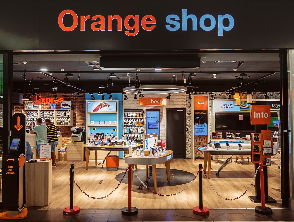Orange aduce pachete interesante de roaming voce și date în afara SEE!
